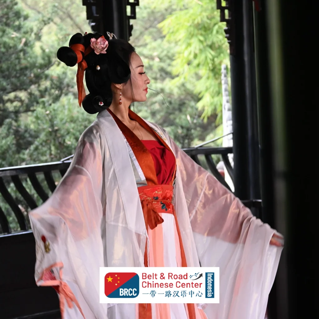 Budaya di China dari Makanan, Bahasa, dan Pakaian Tradisionalnya